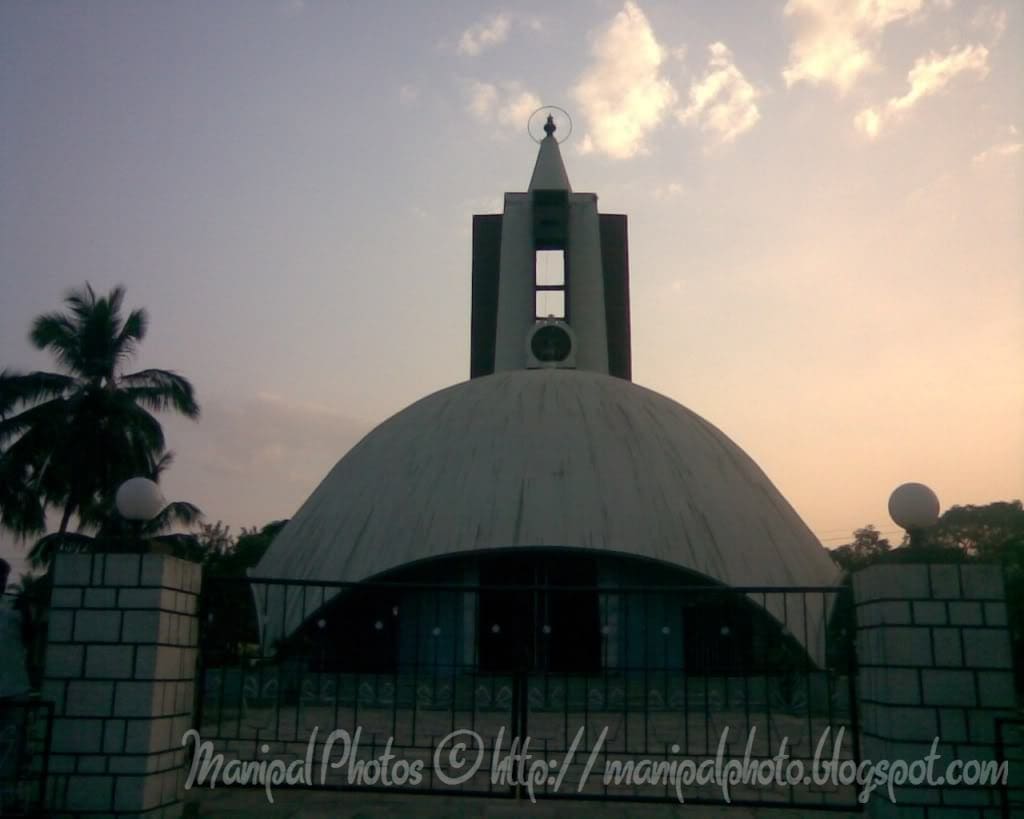 Venugopal Temple Manipal Front View | ManipalBlog