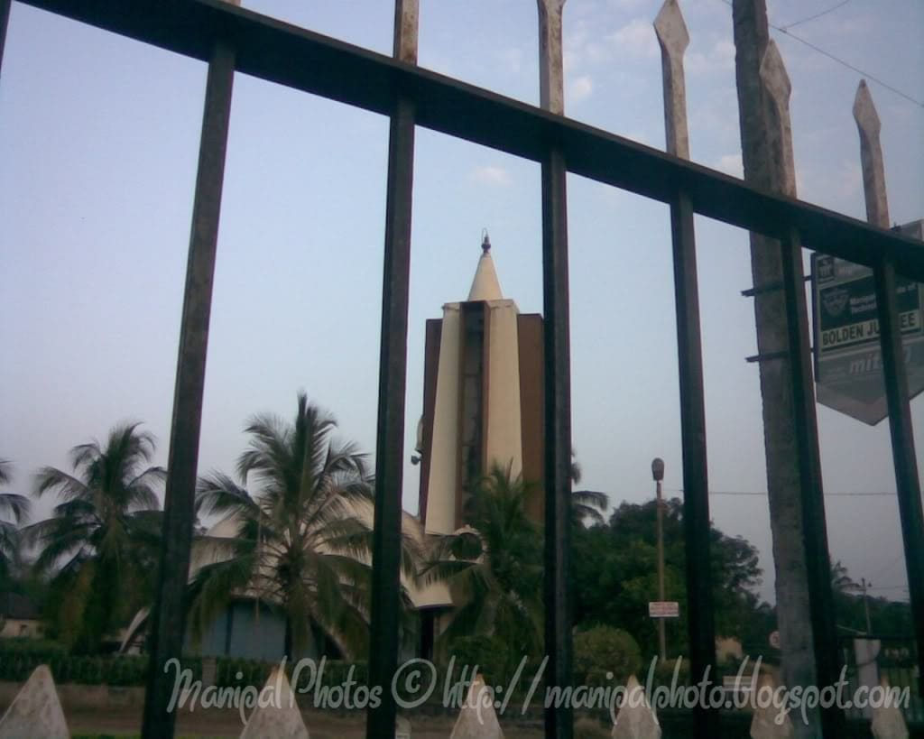 The Manipal Venugopal Temple Rear View | ManipalBlog