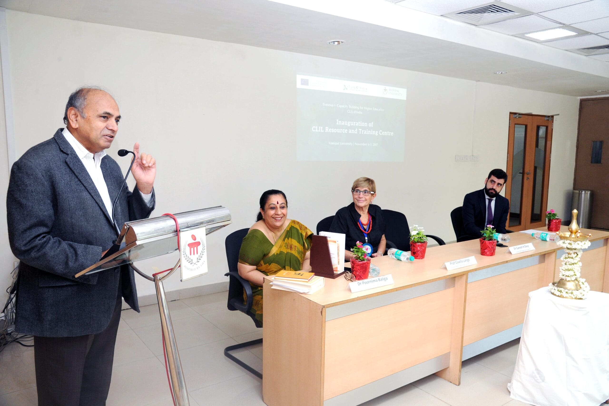 India did not Lose its Languages Despite Colonialism: Dr. Ganesh Devy ...