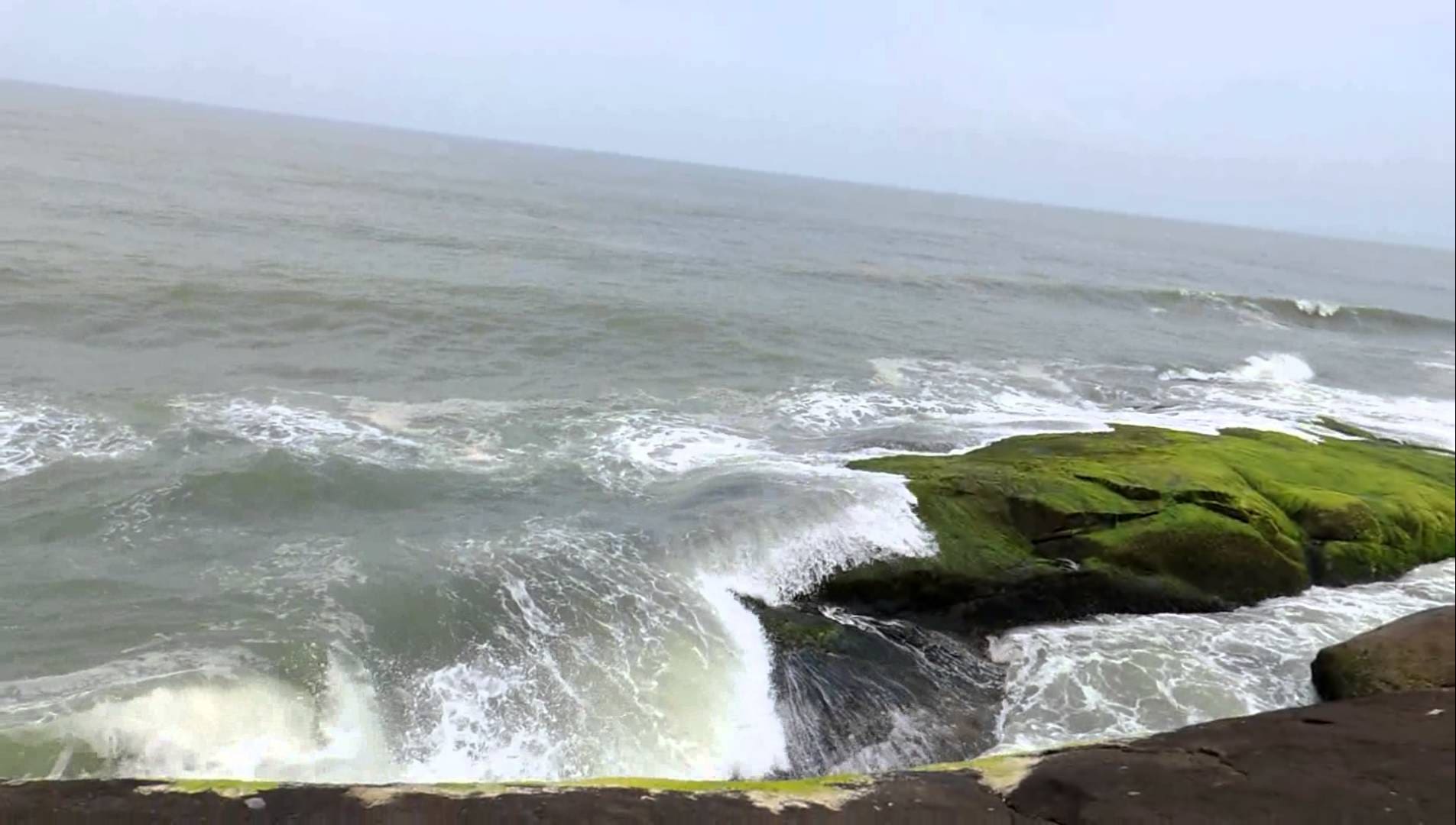 Beaches of Karnataka - Someshwara Beach | ManipalBlog