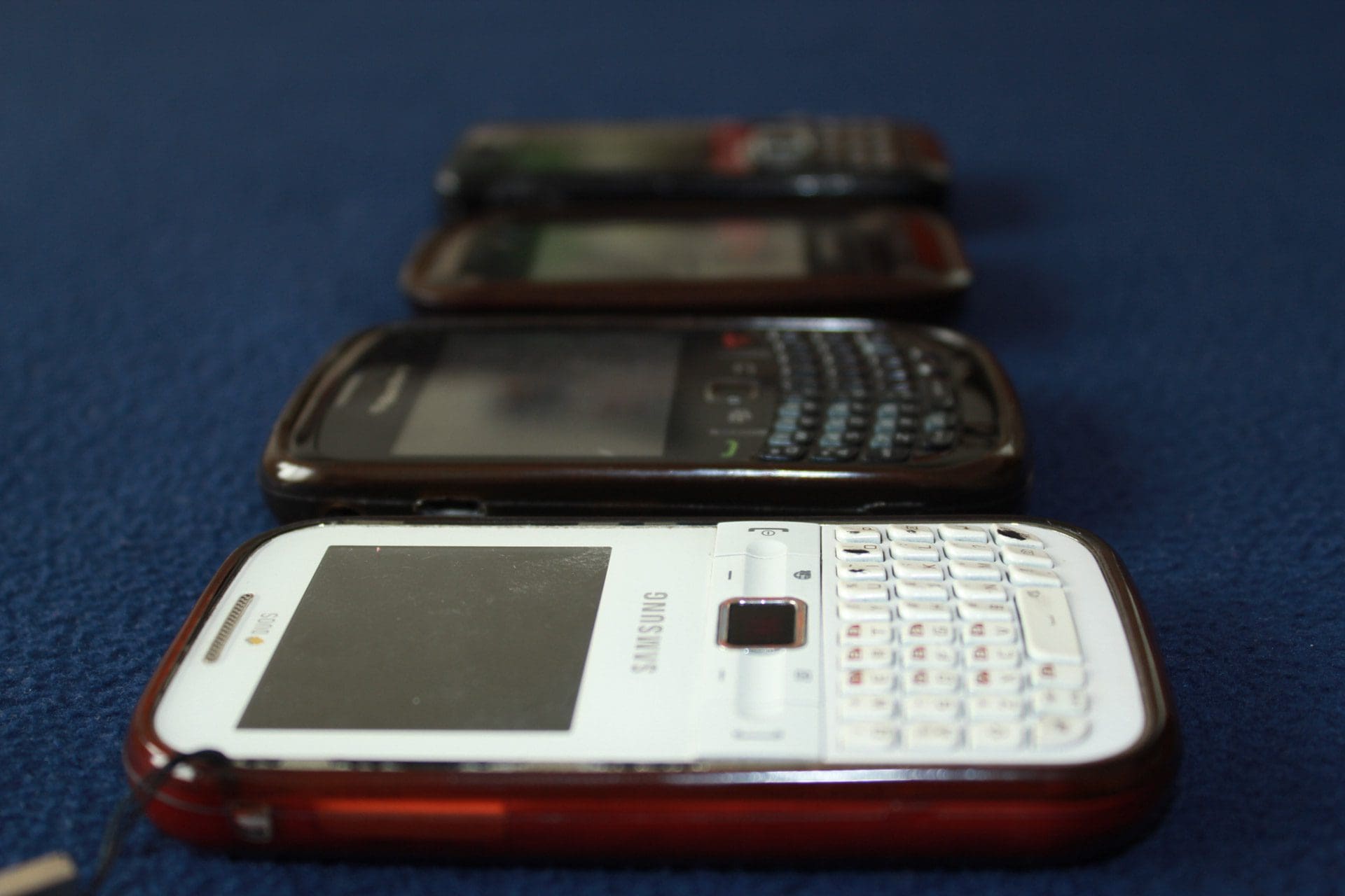 What Happens to Your Old Phone When You Sell It Online? | ManipalBlog