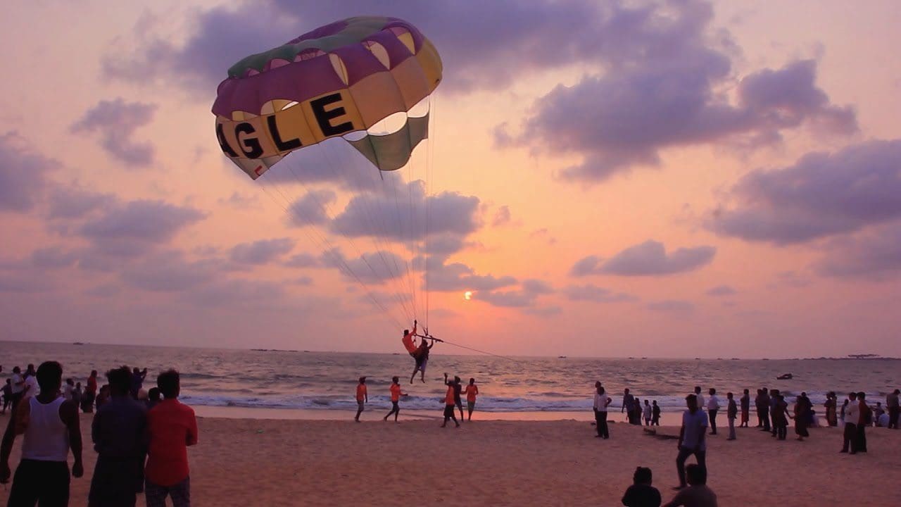 A Malpe Beach review, Manipal's Beautiful Glimmering Opal | ManipalBlog